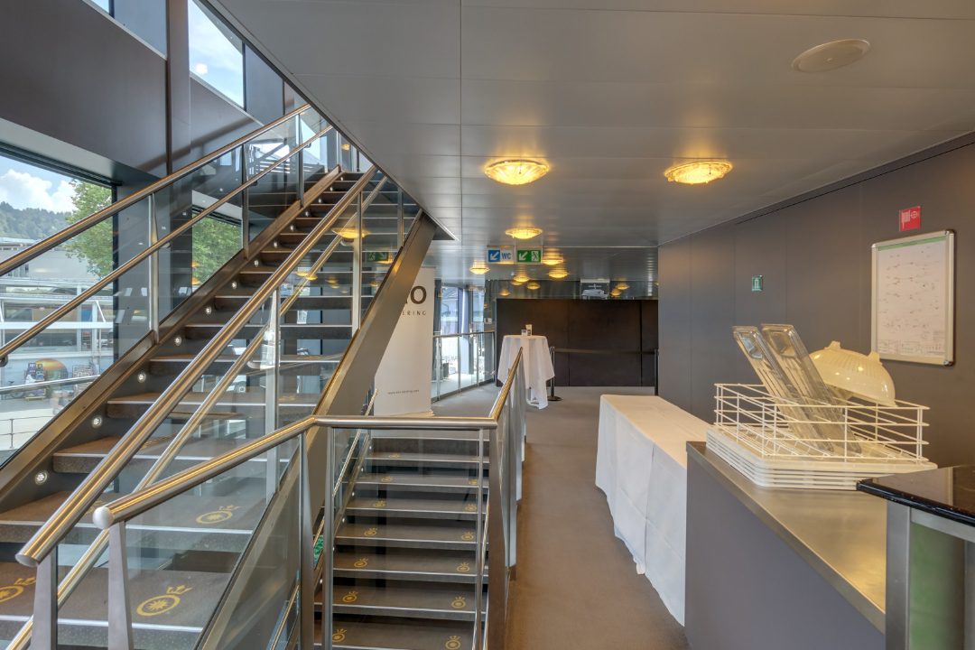 MS SONNENKÖNIGIN Bregenz - 1.Oberdeck Lift Treppen | MULTIMEDIAFABRIK